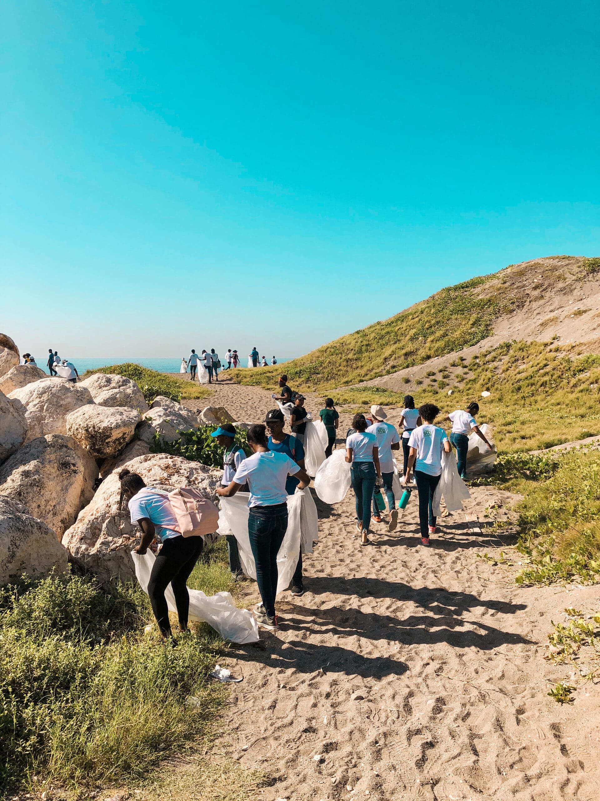 Programme de stages internationaux pour les jeunes (PSIJ) - Échanges azimut